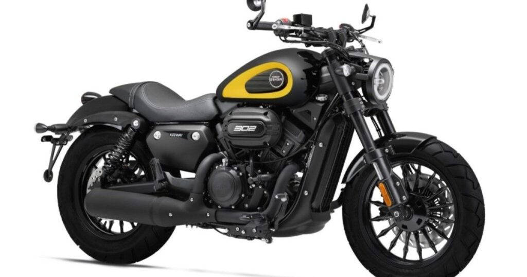 Keeway 2026 V302C launched at ₹4.22 Lakh With Striking New Yellow ...